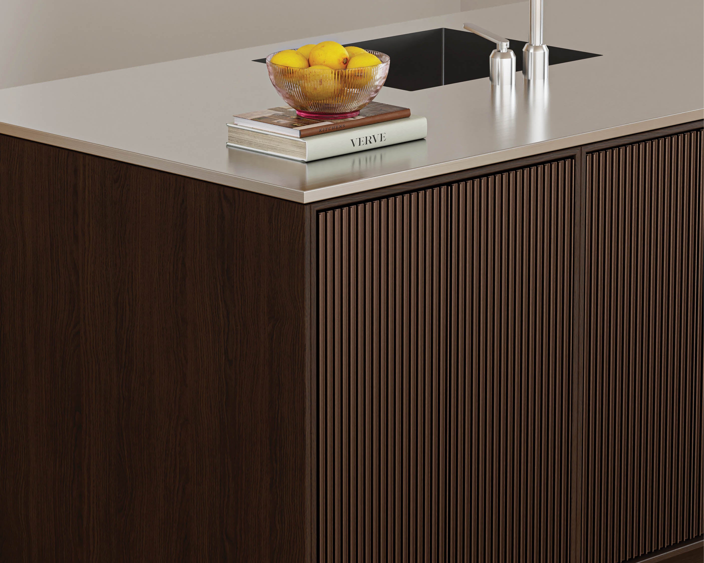 Vipp V2 Kitchen | Ahşap Şef Mutfağı | JUSTSTANDART